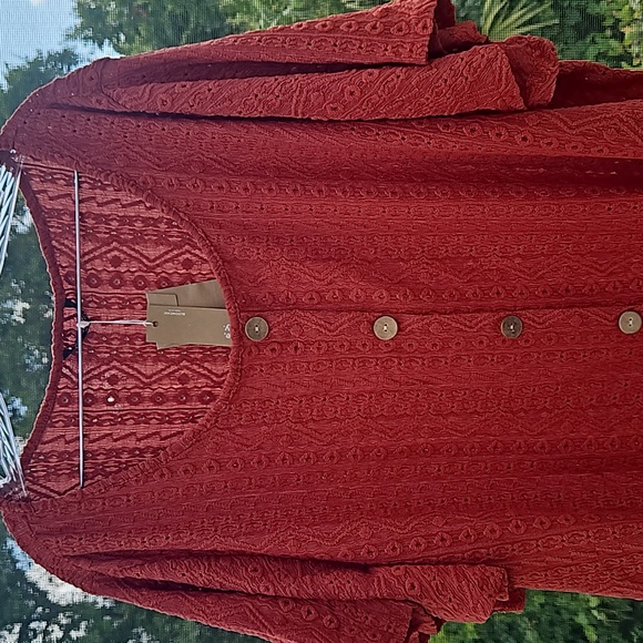 BloomChic | Tops | Nwt 26w 4x Rust Crochet Top Wbutton Detail | Poshmark